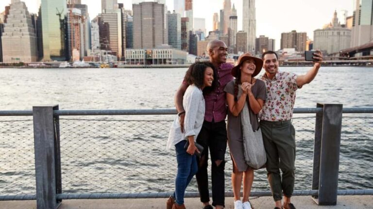 NYC: Custom Highlights & Hidden Gems Tour with a Local - Why This Tour Works Well