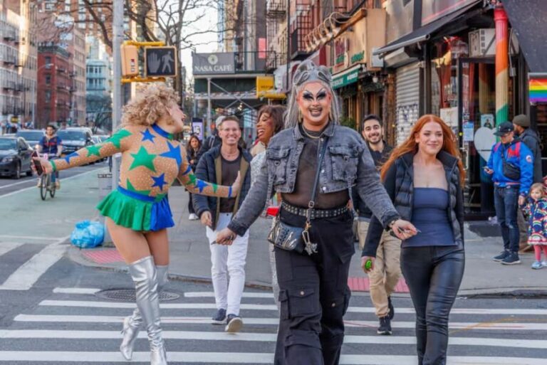 NYC: Fabulous Drag Night Out with a Drag Queen