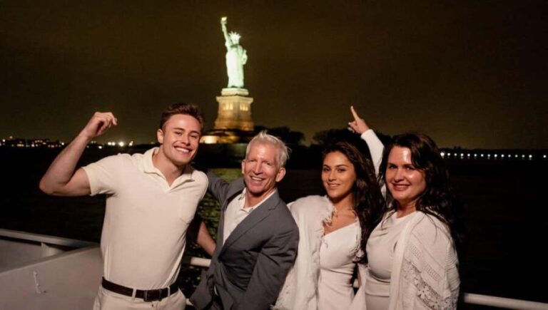 NYC: Manhattan Skyline Dining Cruise - What We Appreciated About the Experience