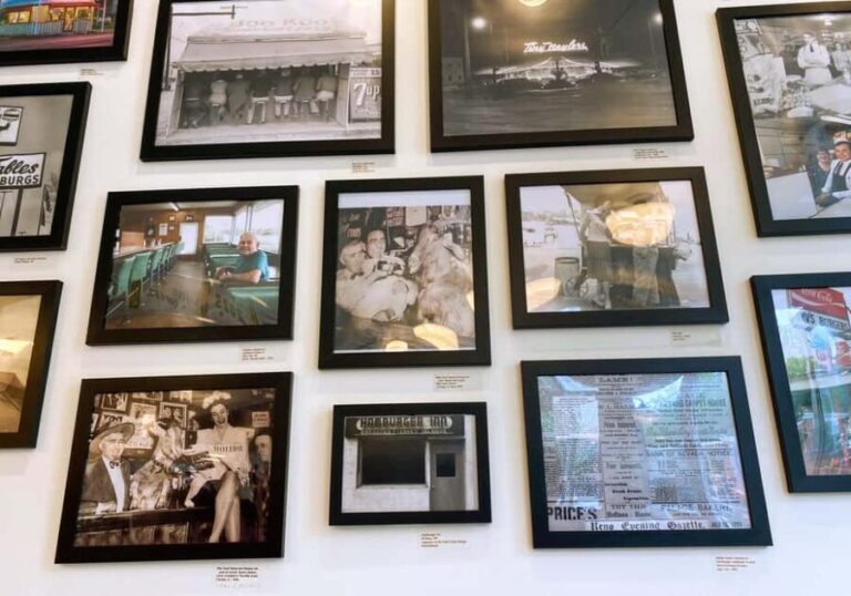 NYC: The Best Smashburger Tour - Neighborhood Walk and Landmarks