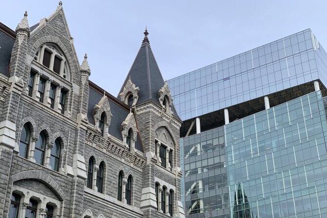 Offbeat History Tour of Richmond on a bus - Is It Worth the Price?