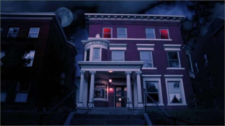 Old Louisville: The Glitter Ball City Walking Tour w/ Author - Value for Money