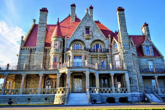 One-Hour Luxury City Tour of Victoria - Authentic Experiences from Past Travelers