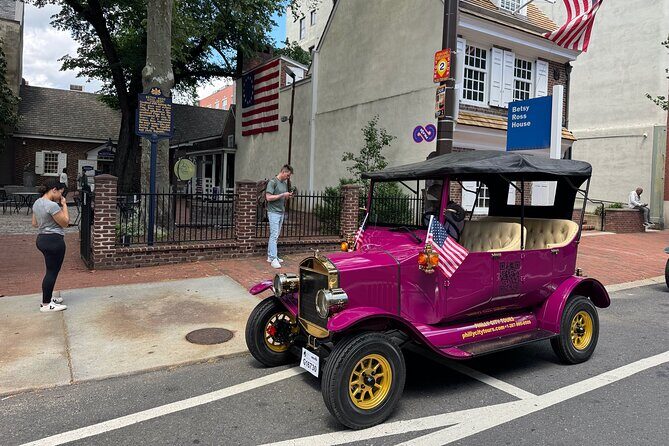 One Hour Tour Of Philadelphia Historical Sites In A Vintage Car - The Experience in Detail