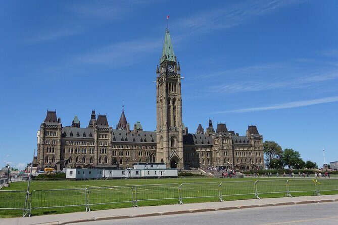 Ottawa Self Guided Walking Tour And Scavenger Hunt - Who Should Book This Tour?