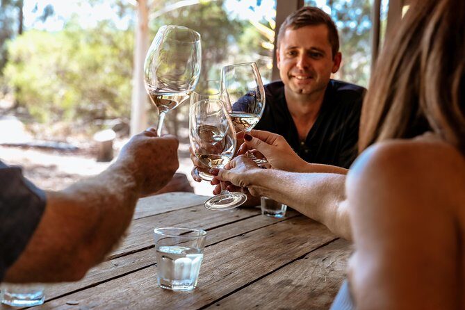 Perth: Swan Valley Half-Day Wine Tour - Small Group Experience - Transport & Group Size