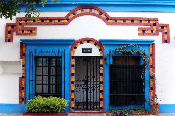 Photo Walking Tour Historic District Mazatlán - Why This Tour Offers Good Value