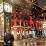 Photography & Walk at Night - Exploring Gastown by Night