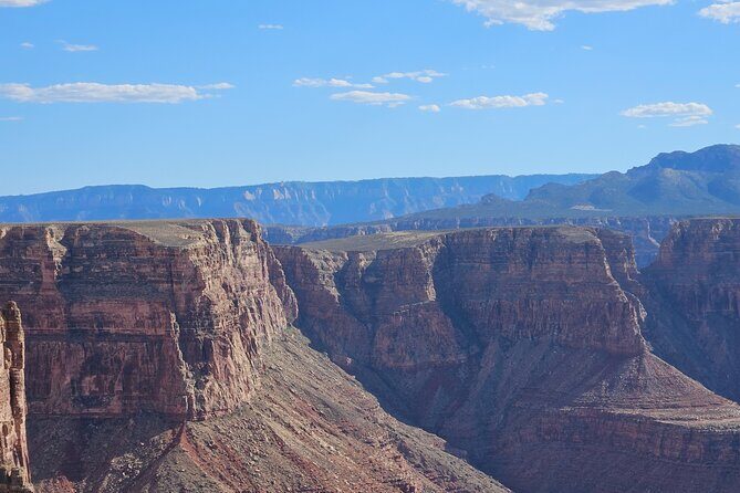 Picnic at East Grand Canyon Tables and Chairs Privided No Crowds - The Itinerary: What to Expect