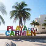 Playa Del Carmens Historical Treasures: A Walking Tour - Soaking in Local Culture at Parque Los Fundadores