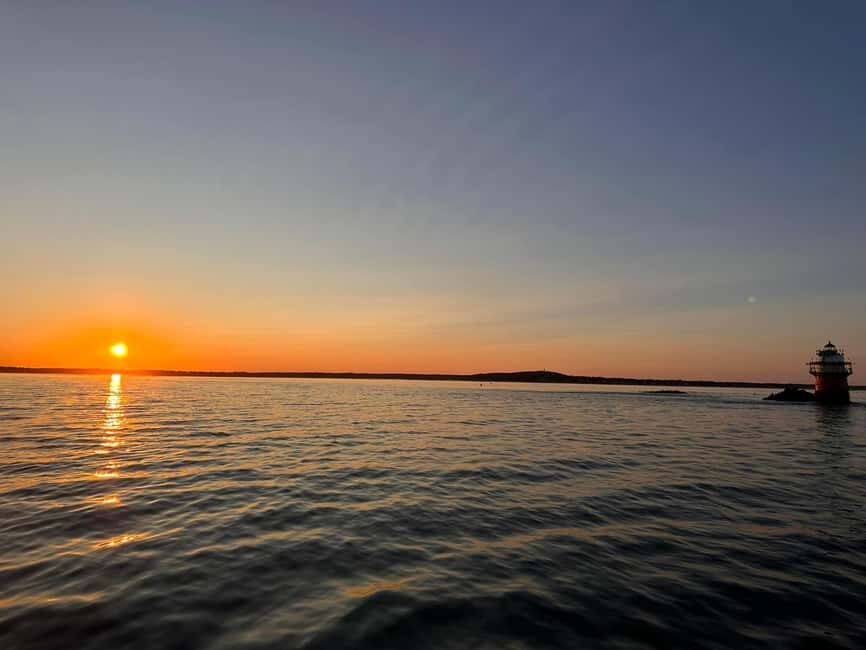 Plymouth: 2-Hour Party Cruise with Drinks and Music - What You Can Expect from This 2-Hour Party Cruise