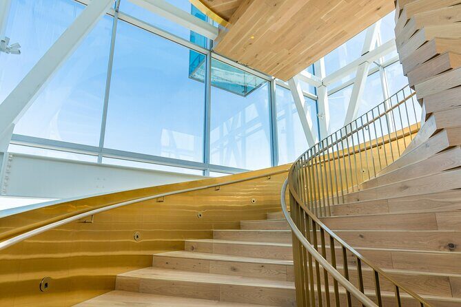 Port of Montreal Tower - FAQ