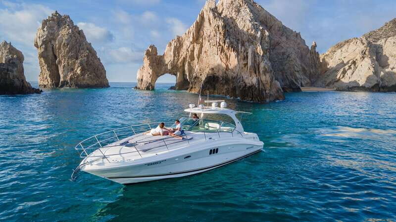 Private 45' Yacht in Cabo - The Exciting Itinerary