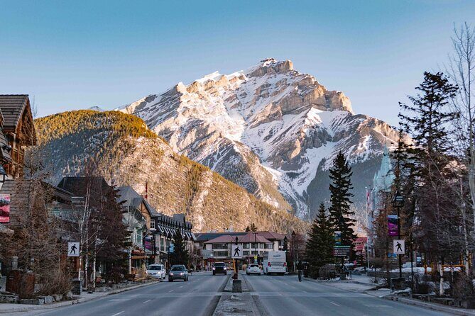 Private Banff Day Tour Lake Minnewanka and Lake Louise and more - What Makes This Tour Stand Out?