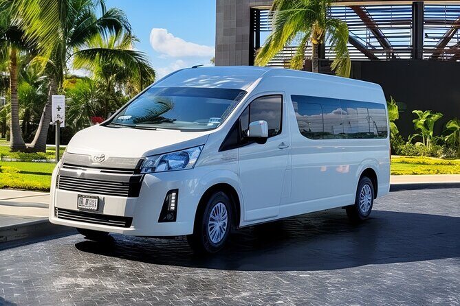 Private Departure Transportation Service to Cancun Airport - What to Expect on the Day