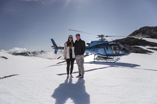 Private Flight: 3 Glaciers with Snow Landing - 45mins - FAQs