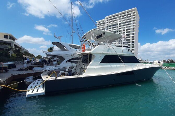 Private Full Day Tour by Yatch in Cancún - What Sets This Tour Apart?