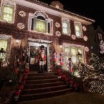 Private Fully Guided Dyker Heights Christmas Lights Tour - The Sum Up: Is This Tour Right for You?
