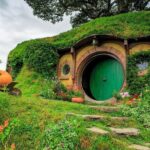 Private Hobbiton & Blue Springs Day Trip from Auckland - Detailed Breakdown of the Itinerary
