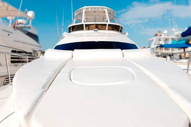 Private Luxury Yacht for up to 12 people - Analyzing the Value: Is It Worth It?