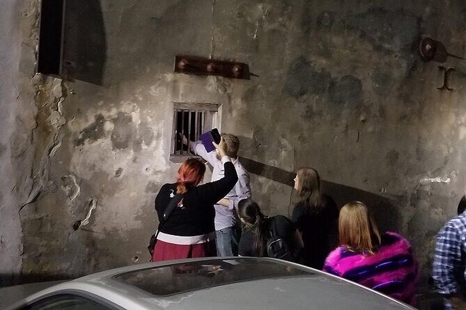 Private New Orleans Haunted Tour with Bar Stops - Who Is This Tour Best For?