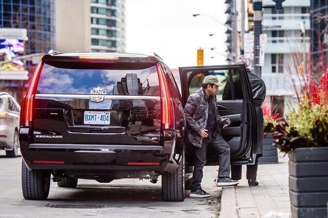 Private Niagara Falls Night Tour from Toronto with Fireworks - Optional: Fireworks & Boat Cruise