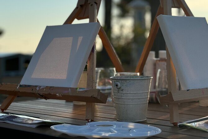 Private Paint and Sip Experience in Wine Country - The Location and Setting