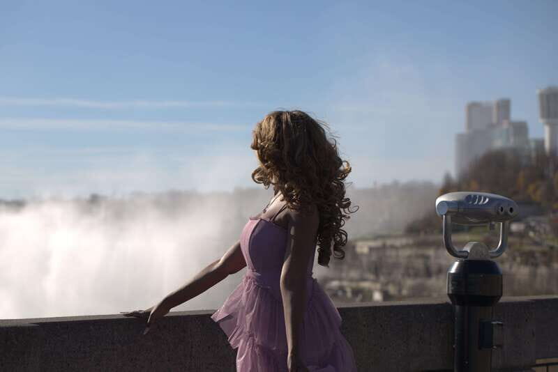 Private Professional Photo Shoot in Niagara Falls - What to Expect from the Experience