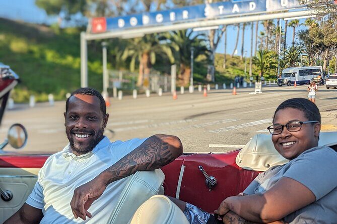 Private Tour Downtown to the Hollywood Sign in a 1965 Mustang - Is It Worth the Price?