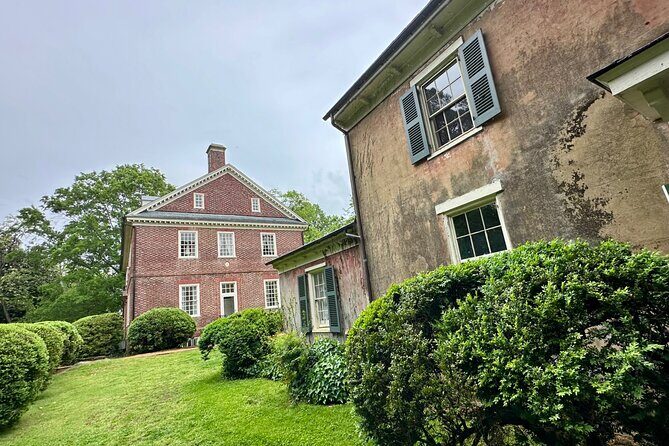 Private tour from Williamsburg to Berkeley Plantation - Why This Tour Stands Out