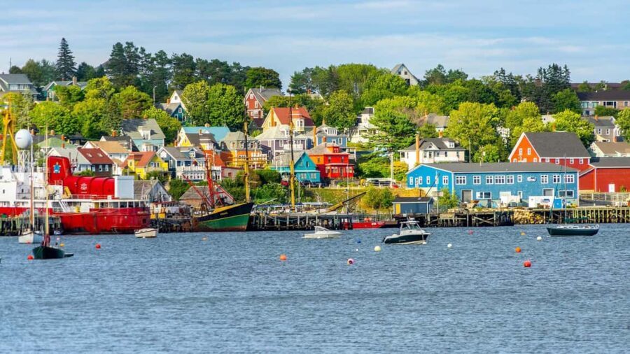 Private Tour: Peggys Cove, Mahone Bay & Lunenburg 8 hrs - The Itinerary Breakdown: A Closer Look