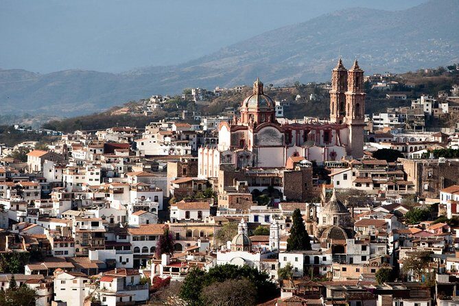 Private Tour: The Colonial Towns of Taxco and Cuernavaca from Mexico City - The Charm of Taxco: Silver and Colonial Elegance
