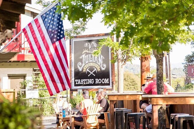 Private Tour to Julian Goldmine and see the lovely mountain town - The Sum Up