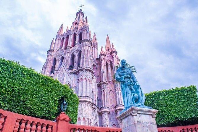 Private tour to Queretaro and San Miguel de Allende leaving the CDMX - Deep Dive into the Experience