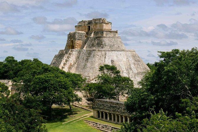 Private Tour: Uxmal & Hacienda Sotuta de Peon by Yucatan Concierge - A Deep Dive into the Tour Experience