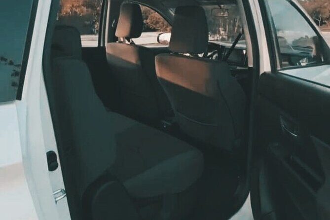 Private transfer Costa Mujeres Airport | Viaje Redondo - The Booking and Meeting Process