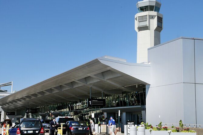 Private Transfer from or to Cleveland Airport (CLE) - What to Expect on the Day