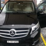 Private Transfer from Sydney CBD to Sydney Domestic or International Airport - Meeting Points and Timing