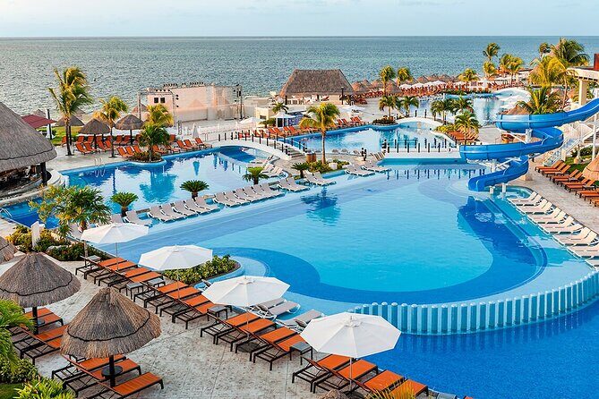 Private Transfer: Hotel Zone to Cancun Airport CUN in SUV - Who Should Book This Transfer?