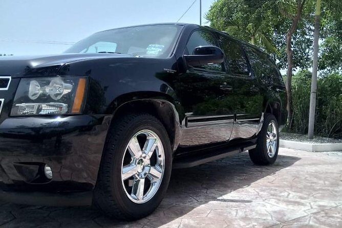 Private transfer round trip (Playa del Carmen) - The Pickup & Meeting Experience