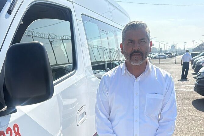 Private Transfer to Tijuana Airport (TIJ) - The Vehicle and Comfort