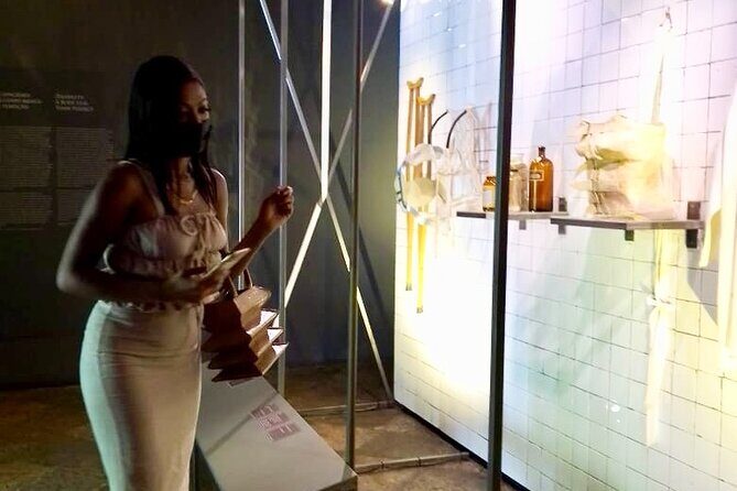 Private VIP Frida Kahlo Art Tour With An Expert In Art - FAQ