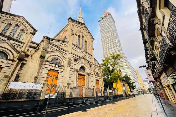 Private Walking Tour in Templo Mayor and Bellas Artes - Exploring the Itinerary