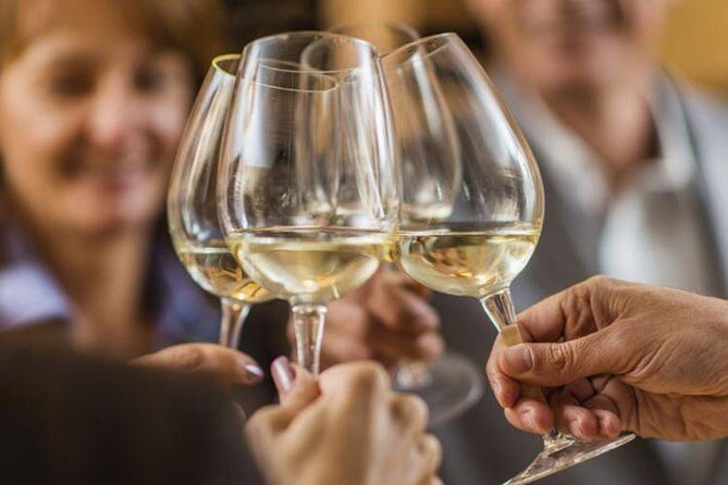 Private Winery Tour of Niagara-on-the-Lake - Who Is This Tour Best Suited For?