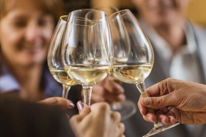 Private,Custom Niagara Escarpment-Scenic Boutique Winery Tasting Tour - Breaking Down the Itinerary: What You’ll Love