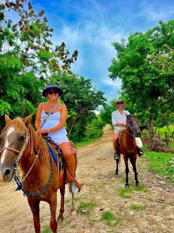 Puerto Escondido: Horseback Riding Along the Countryside - The Logistics and Practical Details