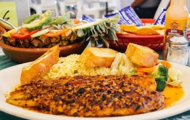 Puerto Vallarta: Beach Boy Los Arcos, Animas and Quimixto - The Value of the Experience