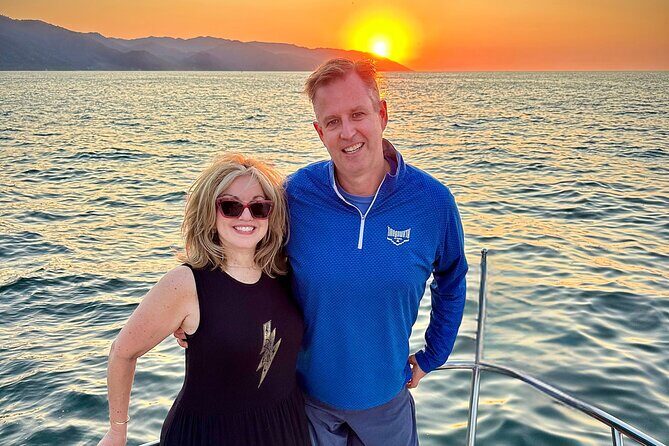 Puerto Vallarta: Luxury Yacht Sunset Cruise with open bar - The Value of the Experience