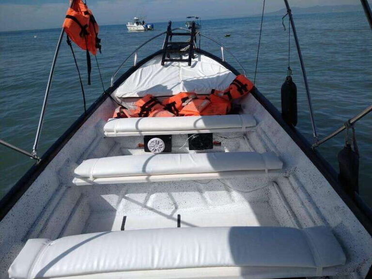 Puerto Vallarta: Majahuitas Beach Private Boat Tour - What’s Included and What’s Not