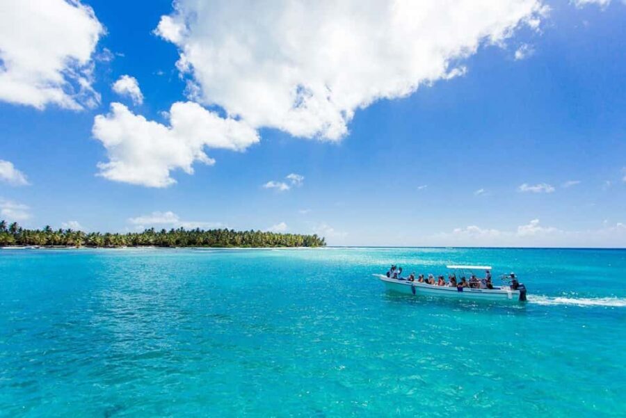 Punta Cana: Saona Island Full-Day Open Bar, Lunch & Transfer - Optional Upgrades and Premium Experiences